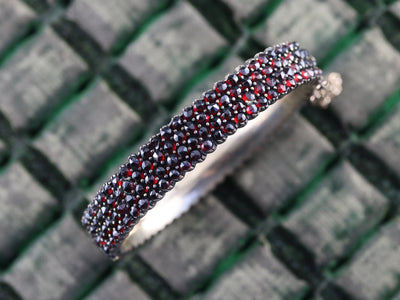 Ten Varieties of Garnets You Should Know - Market Square Jewelers