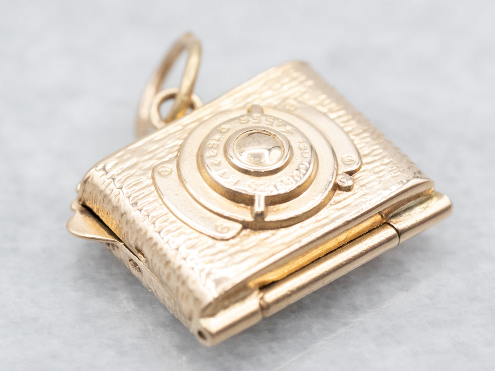 Vintage G Monogram Locket with Art Deco Styling