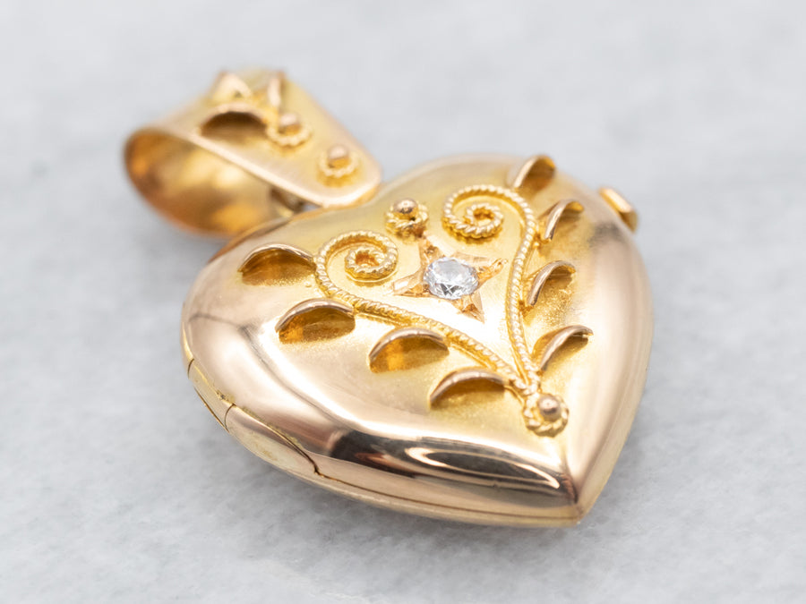 Vintage G Monogram Locket with Art Deco Styling