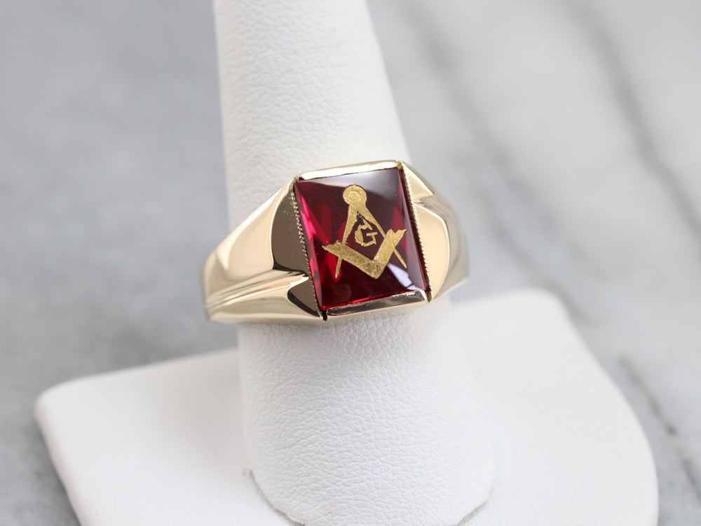 Men's Ruby Red Glass Masonic Ring - Market Square Jewelers