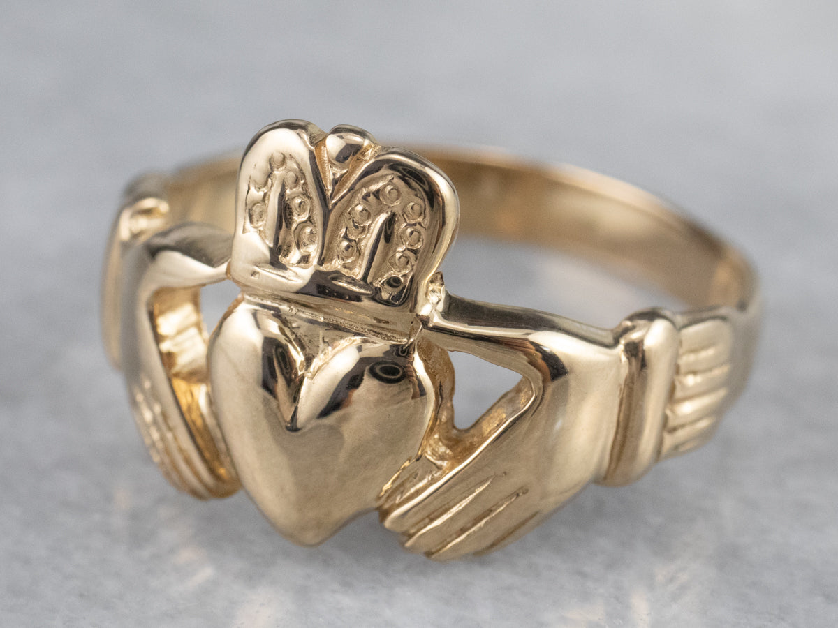 Classic 14K Gold Claddagh Ring - Market Square Jewelers